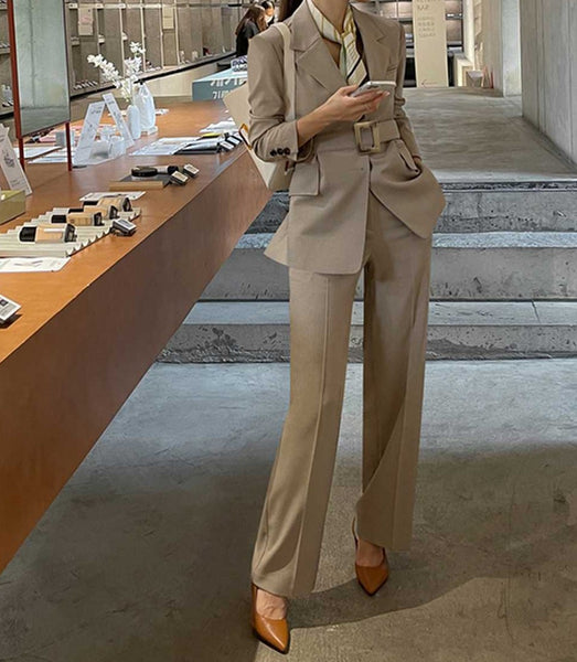 Tropez 2 Piece Suit – Belle Muse